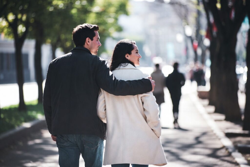 Men Don’t Realise These Small Things That Deeply Mean To A Woman ...